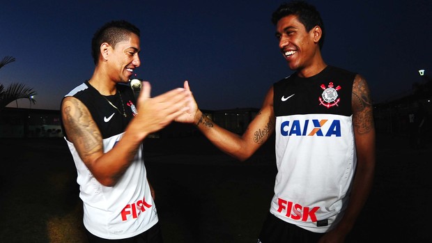Ralf e Paulinho fazem 'aniversário' e buscam presente em clássico ...