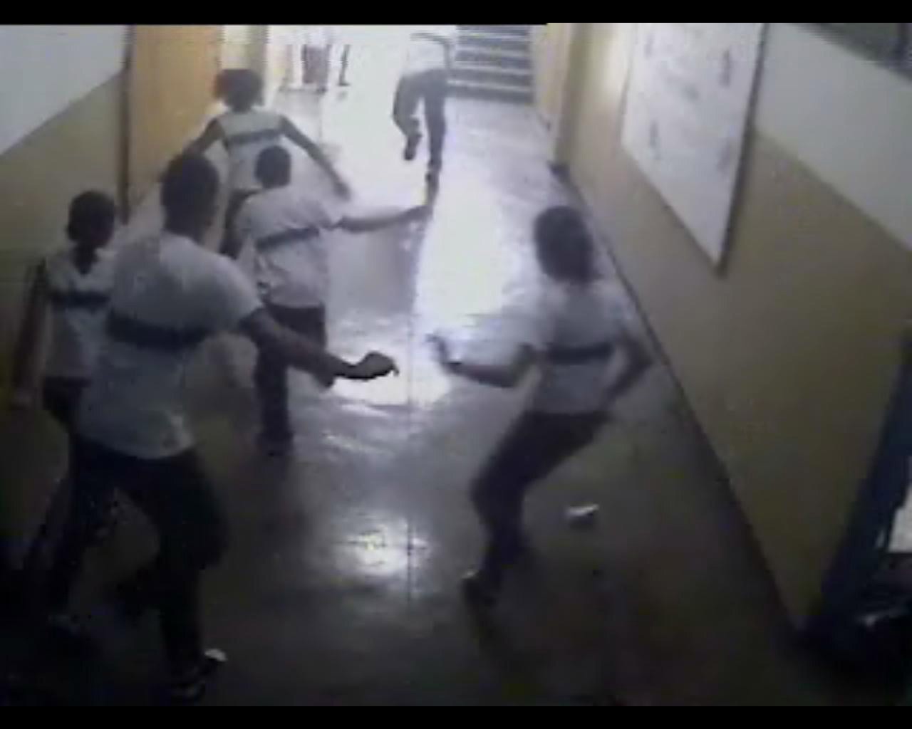 Que Discussão Fazemos Sobre Bullying Dez Anos Após Massacre Em Escola