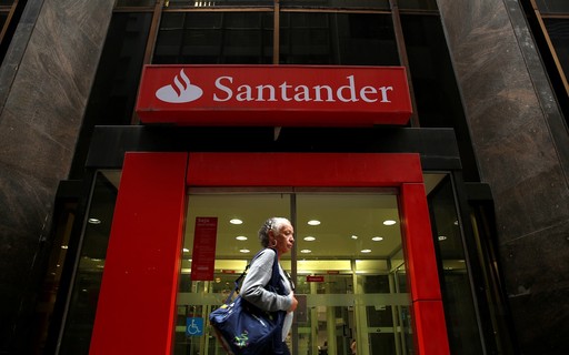 Santander Brasil tem lucro acima do esperado com ganhos em operações no ...