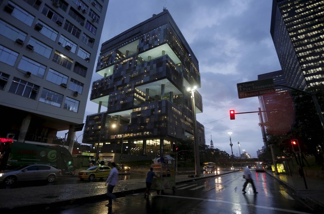 Petrobras vai reformar prédio-sede e espera fechar o ano com menos 10 ...