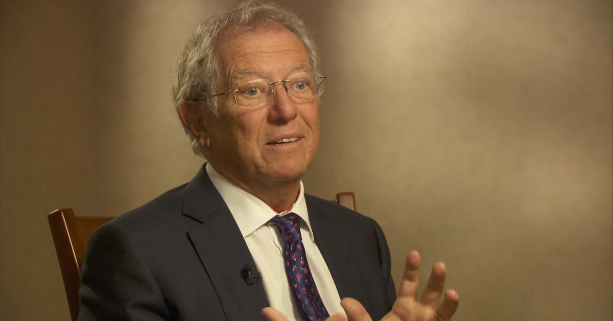 Globo News - Sir David King conversa com Sônia Bridi sobre a COP 21