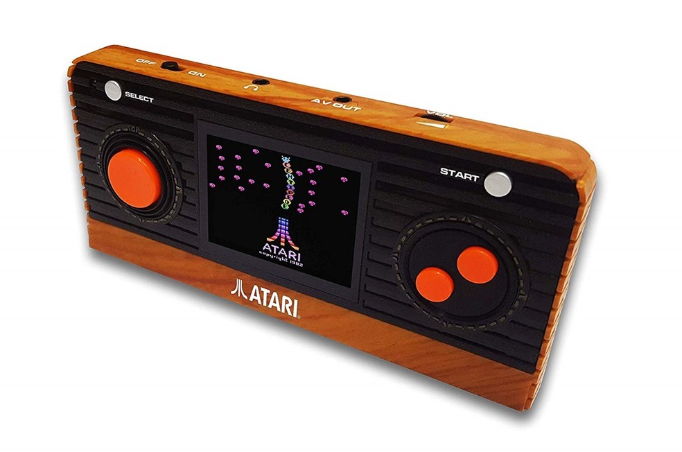 Atari anuncia portátil inspirado no antigo Atari 2600 | Video Game ...