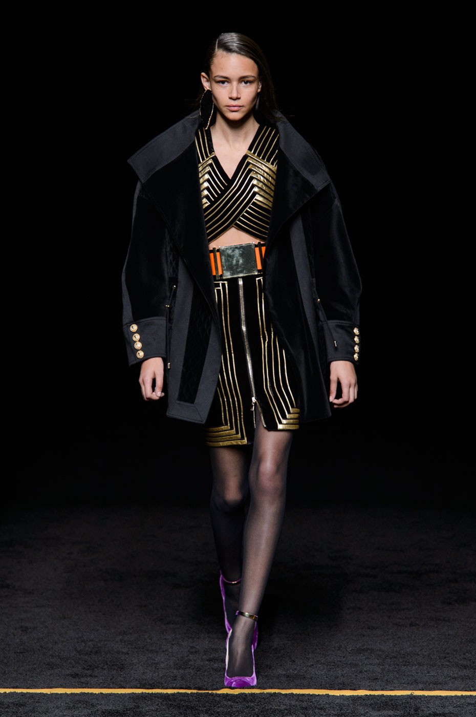 Balmain | Paris | Inverno 2016 | Desfiles | Vogue