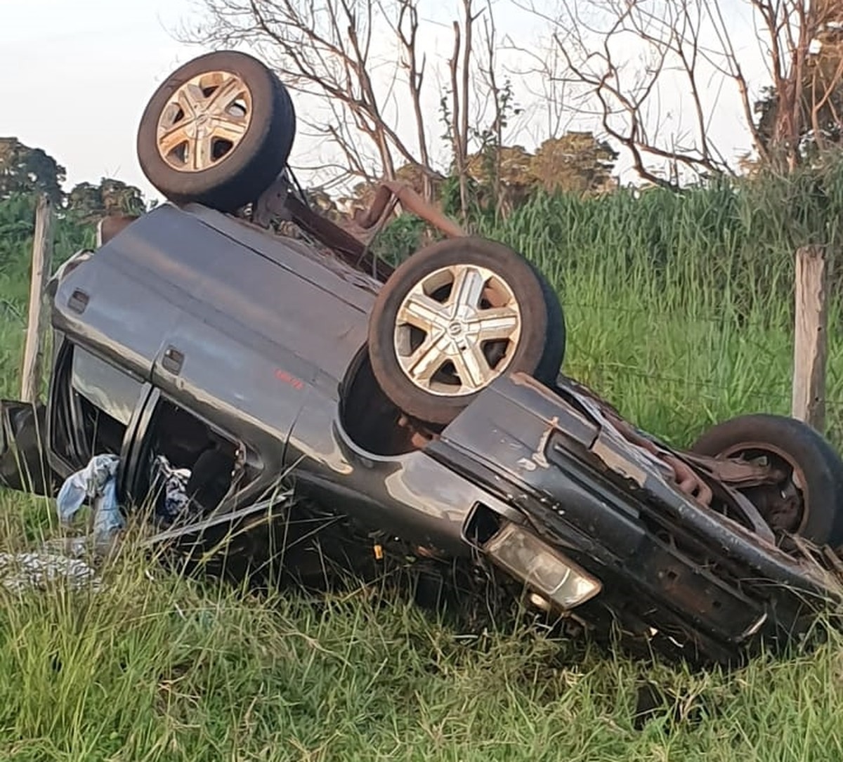 Jovem Morre Após Acidente Com Carro Em Estrada Vicinal Do Distrito De