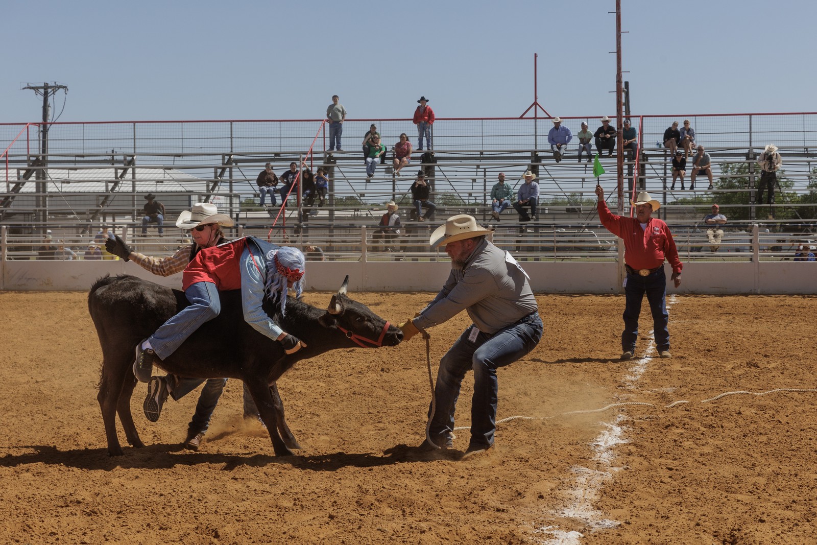 EUA: Texas promove 'rodeio gay' em meio a leis que tentam limitar ...