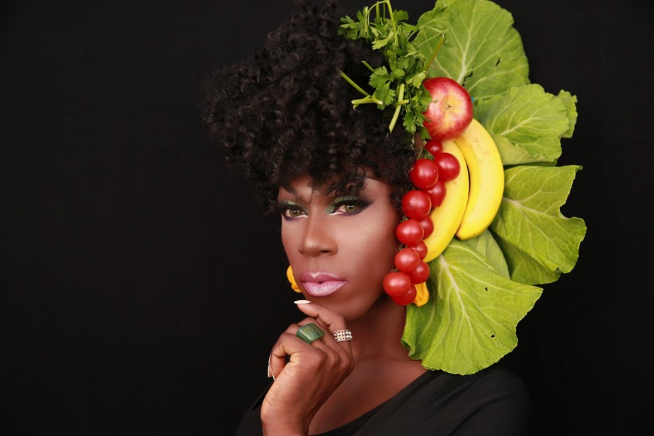 "Me tornei vegana da noite para o dia, por um ato político", diz ...