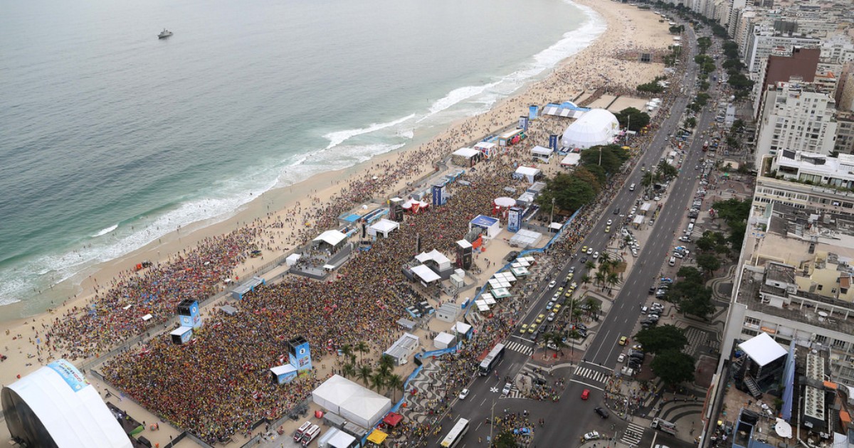G1 - Fifa Fan Fest do Rio chega ao fim com samba e celebra público de ...