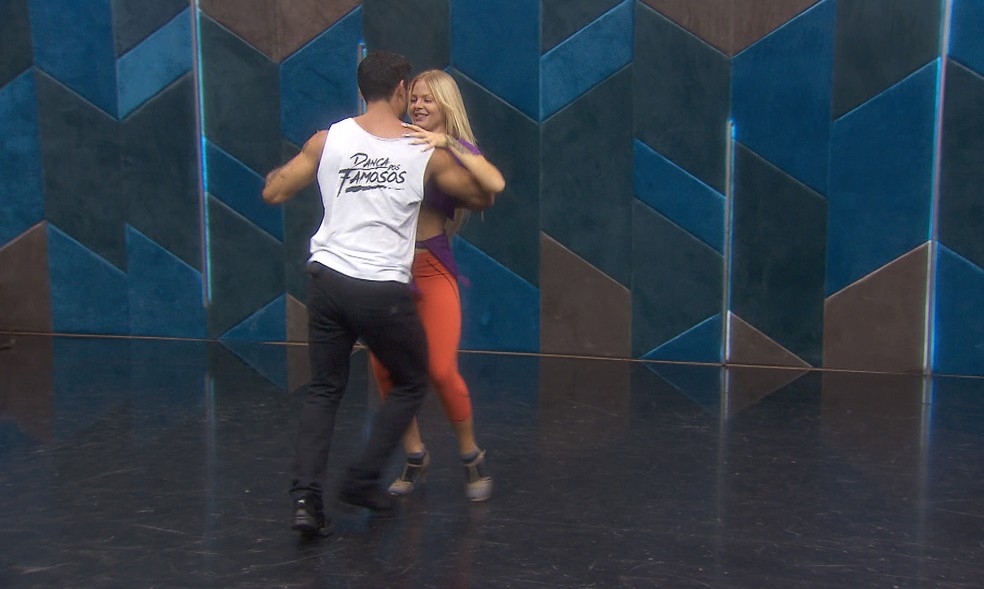 Elenco do Grupo 2 comenta expectativa para a salsa no 'Dança dos ...