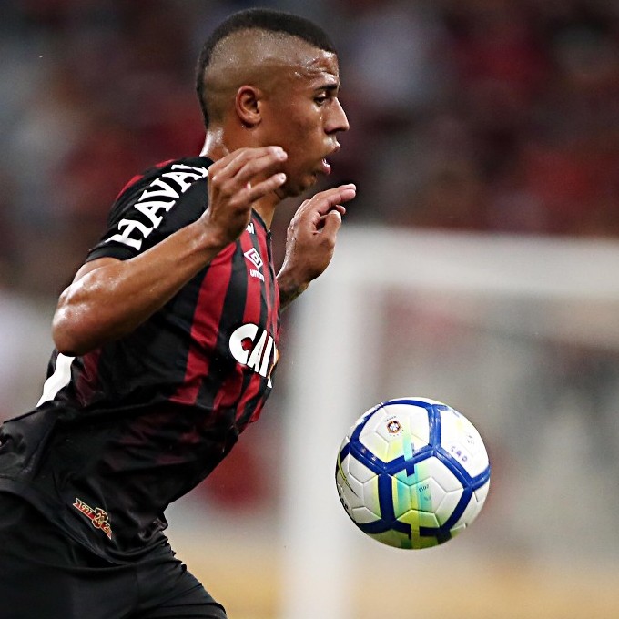 O que o Athletico deve fazer com Bergson? | athletico-pr | ge