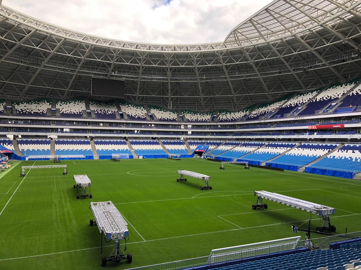 O mais atrasado da Copa, estádio de Samara ainda recebe últimos ajustes ...