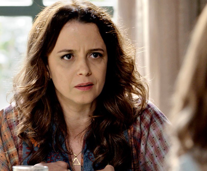 Melissa fala em enjoo após discussão com Severa - notícias em Vem por aí