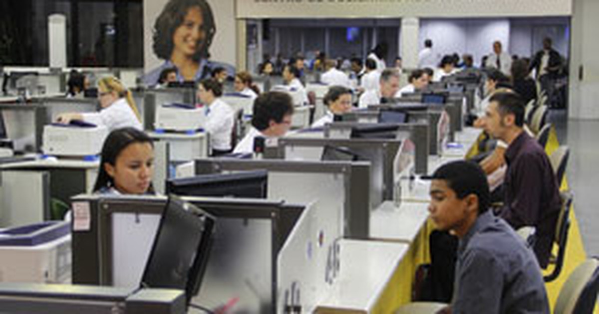 G1 - CST de SP e 4 empresas selecionam para 964 vagas - notícias em ...