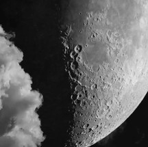 Veja 7 fotos da lua feitas apenas com o celular e alguns acessórios ...