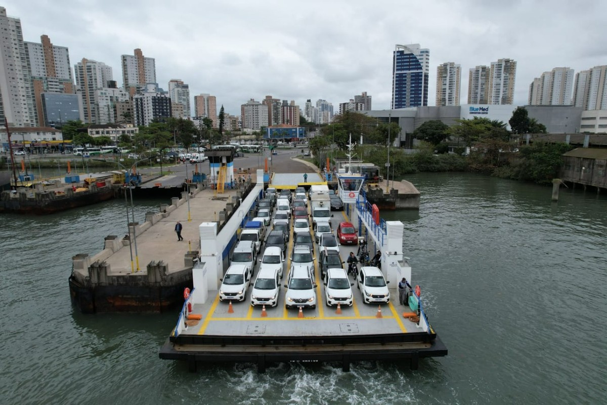 Estrutura reformada é entregue na travessia de balsas entre Santos e ...