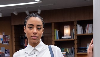 Yara Charry interpreta Joy em 'Todas as Flores' | personagem | GSHOW