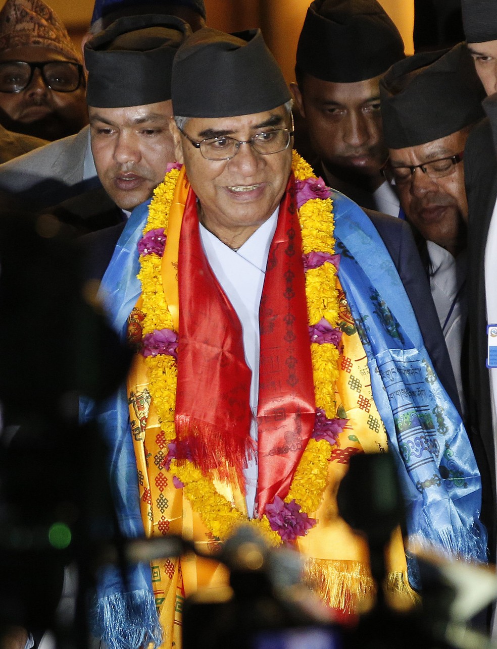 Sher Bahadur Deuba é escolhido como novo primeiro-ministro do Nepal ...