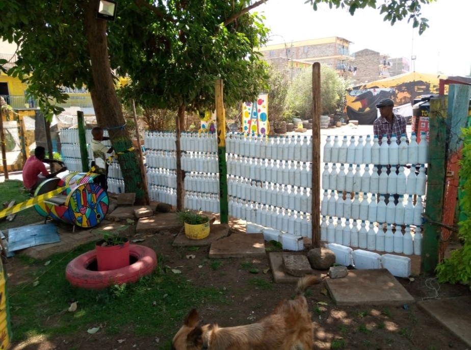 Morador transforma lixão em jardim público e conscientiza comunidade ...