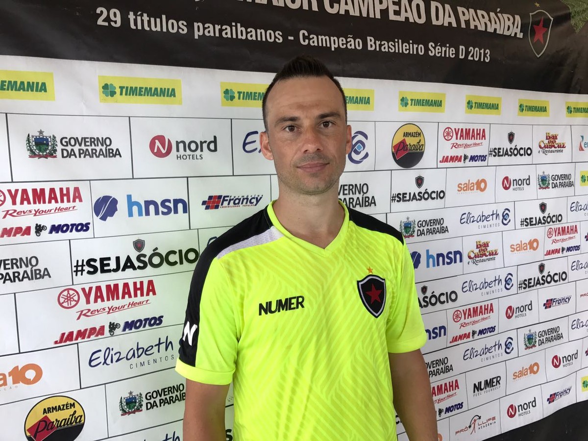 Plínio admite que vive fase inédita no Belo, mas aposta na união para ...