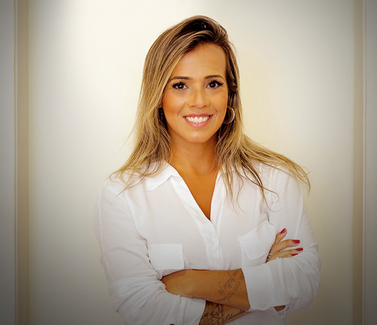 Após perder 75kg, Carol muda a sua e outras vidas "treinando cabeças ...