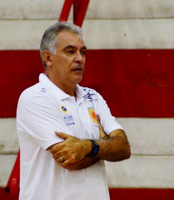 Zanon planeja recuperação de elenco joseense para alcançar playoff do NBB