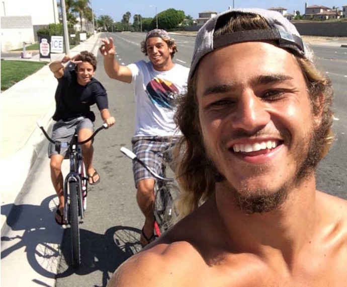 Surfista profissional, Caio Vaz relembra estreia na TV: 'Curtição ...