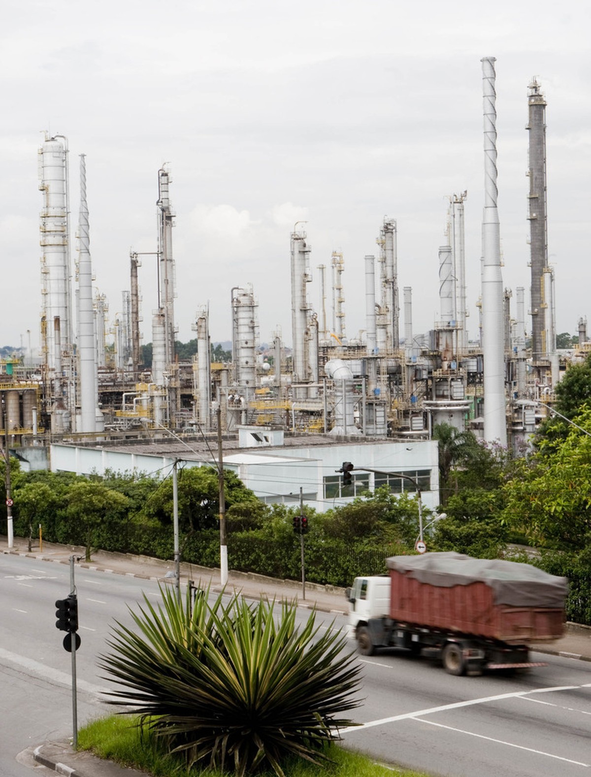 LyondellBasell avalia Braskem em R$ 41,5 bi em oferta à Odebrecht ...