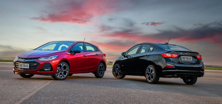 Chevrolet Cruze sobrevive com versão RS para o hatch e Midnight para o ...