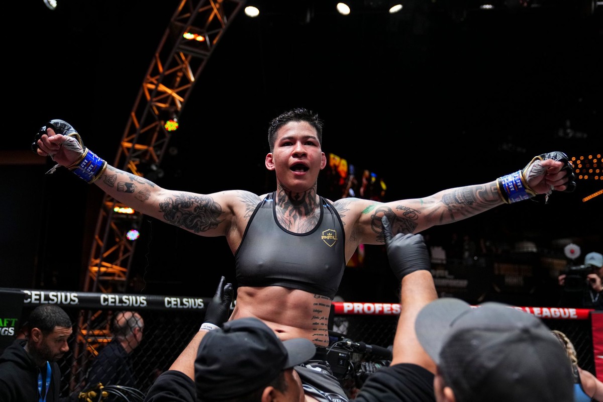 PFL: Larissa Pacheco tira invencibilidade de Kayla Harrison e fatura US ...