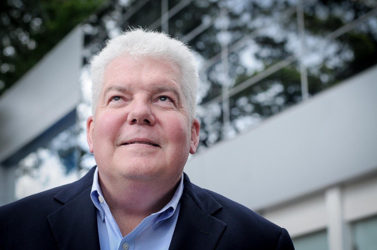 Mark Hogan, 'pai' do Celta e tocador de tamborim na Portela, morre nos ...