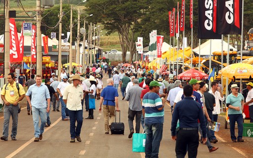 Após queda no público, Agrishow 2017 será realizada na 1ª semana de ...