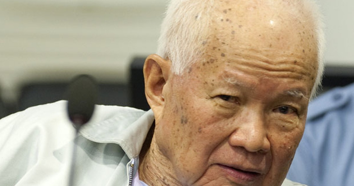 G1 - Líderes do Khmer Vermelho negam culpa por 'campos da morte ...