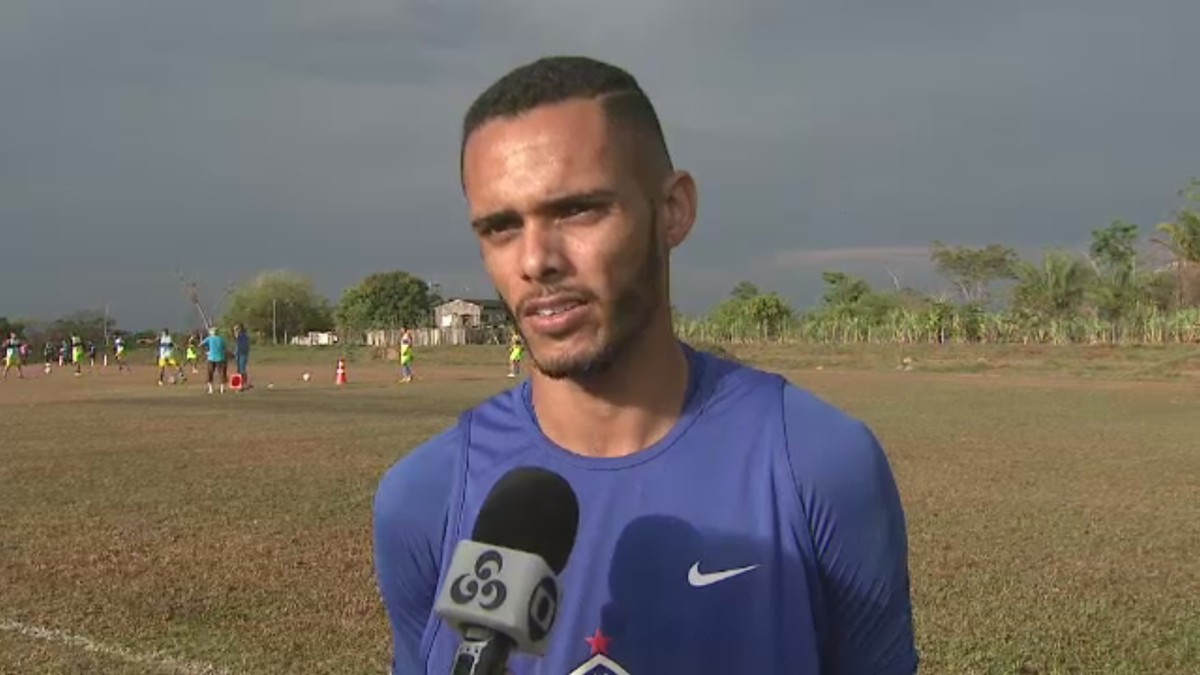 Craque do Acreano e destaque na Série D, Careca está a caminho do ...