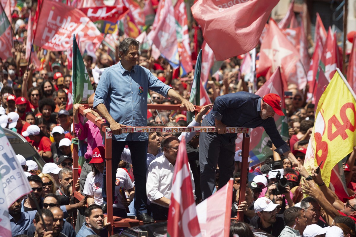 Haddad sobe o tom e tenta associar Tarcíso à milícia