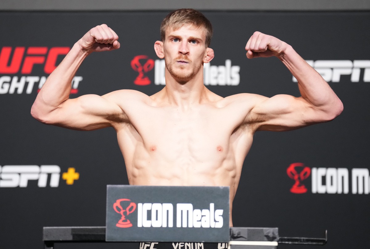 Com brasileiros no card, UFC volta a Las Vegas com olhos em Kattar x ...