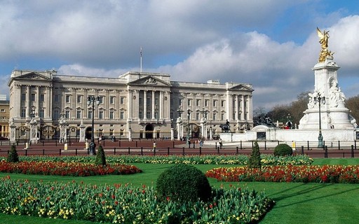 Castelo de Windsor abre salão interno pela primeira vez em 150 anos ...