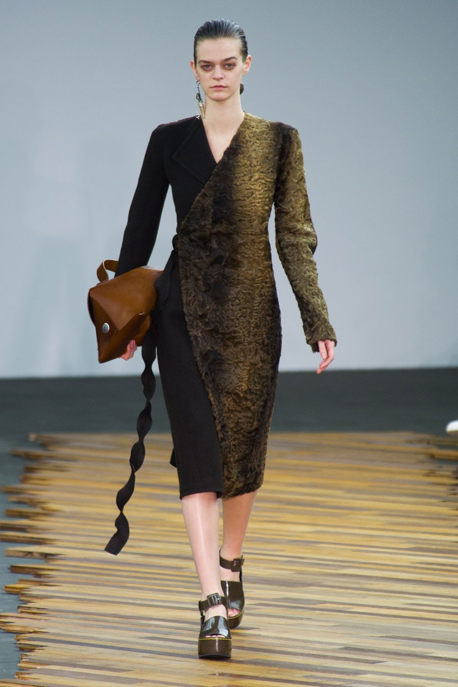 Céline | Paris | Inverno 2015 | Desfiles | Vogue