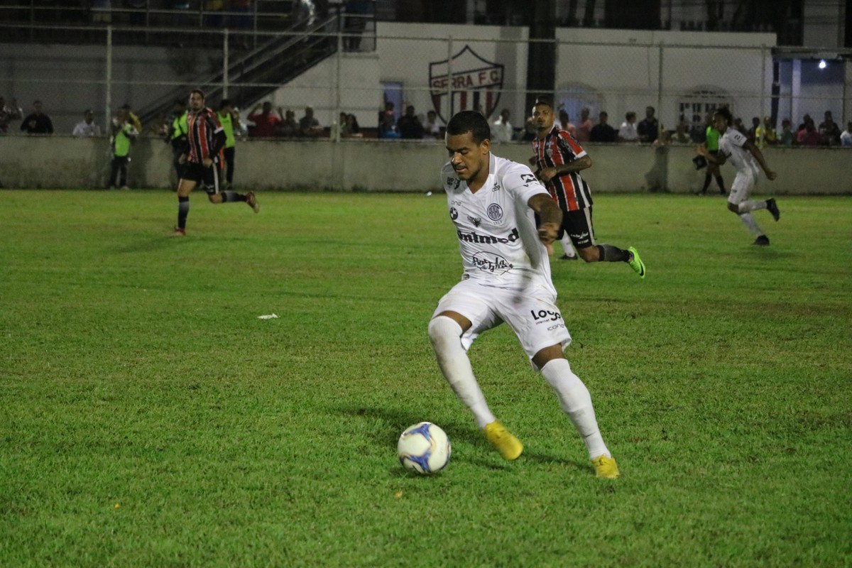 Homem-gol do Rio Branco-ES, Danilo Mariotto fala da missão de ...