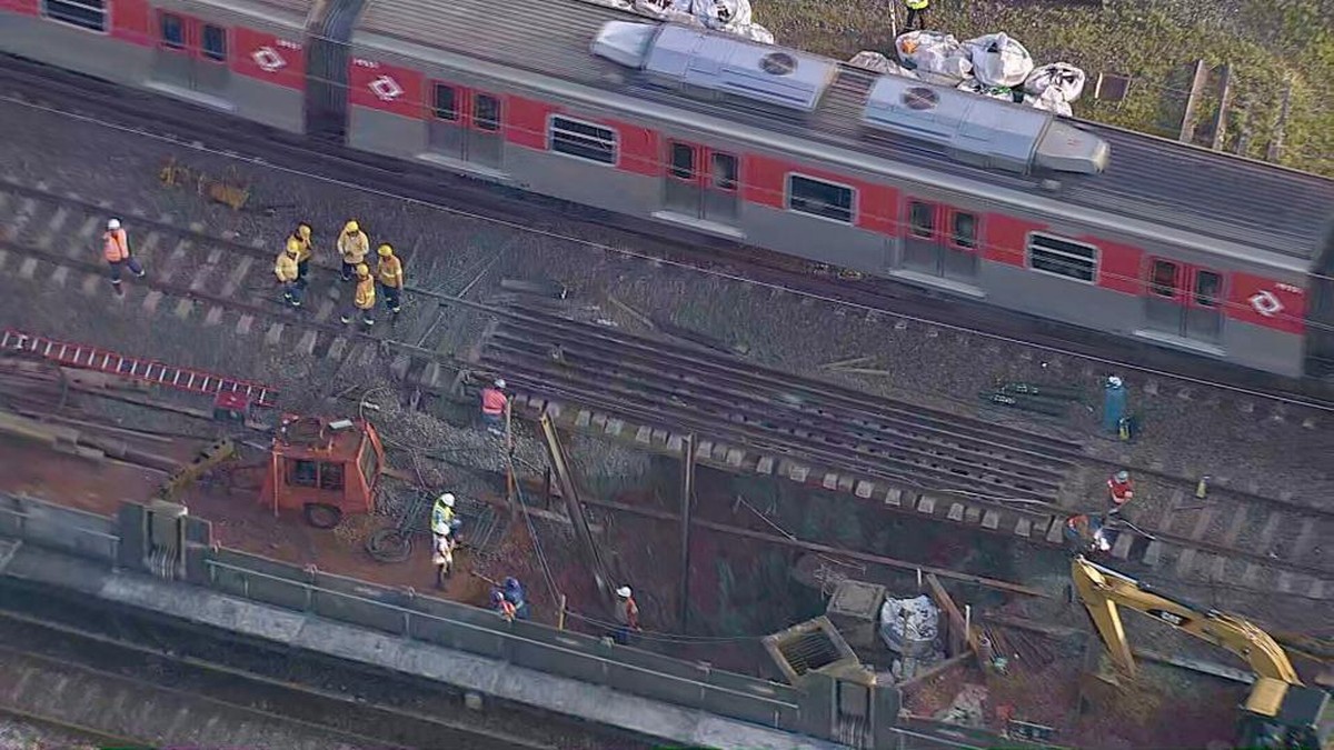 Circulação na Linha 11-Coral da CPTM é normalizada na tarde desta ...