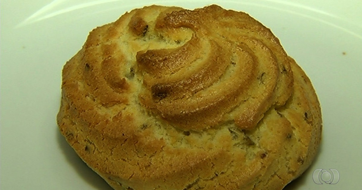 G1 - Padeiro ensina preparo de broa de fubá com erva doce, em Goiás ...