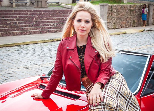 Letícia Colin: Veja visual da atriz para nova série da TV Globo - Quem ...