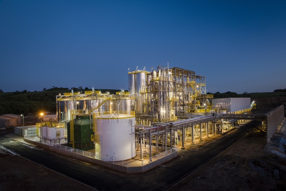 Raízen fecha em queda em sua estreia na B3 | Agronegócios | Valor Econômico