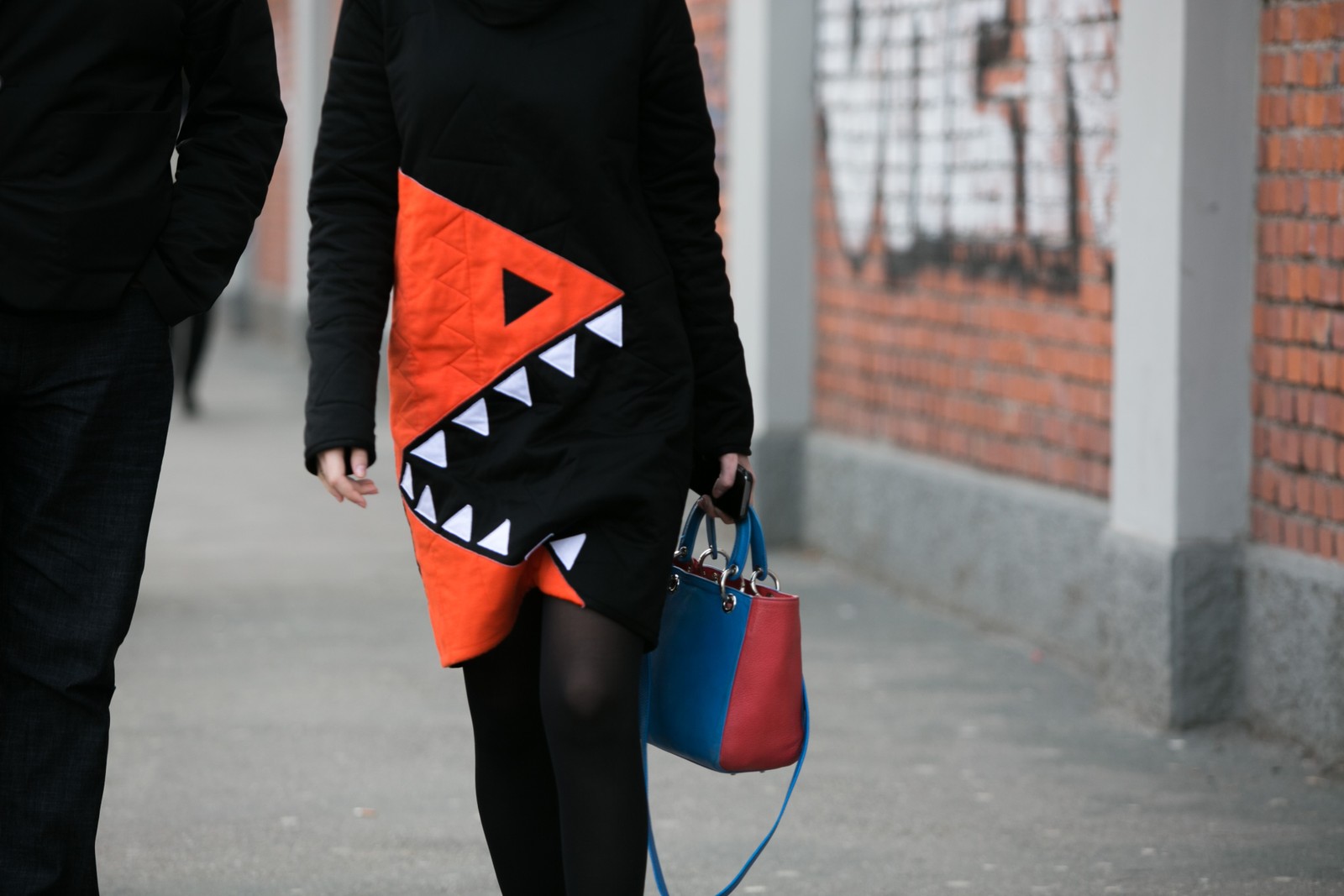 Streetstyle: a ordem é se divertir pelas ruas durante a semana de moda ...