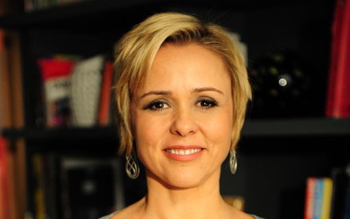 Giulia Gam sobre a TV em alta definição: "É terrível, não dá nem para a ...