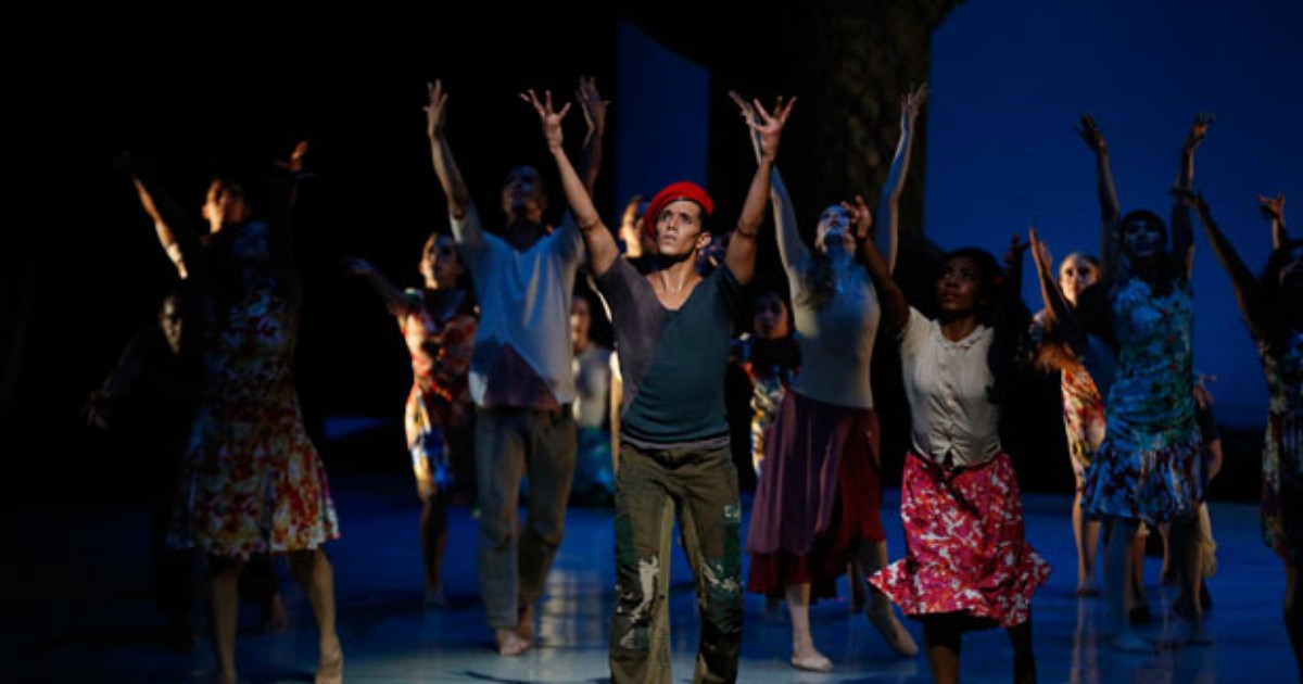 G1 - Balé em homenagem a Hugo Chávez é apresentado na Venezuela ...