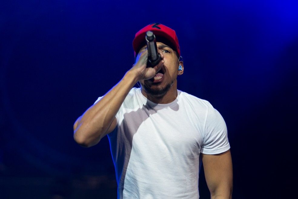 Chance the Rapper faz culto hip-hop e R&B em bom show no Lollapalooza ...