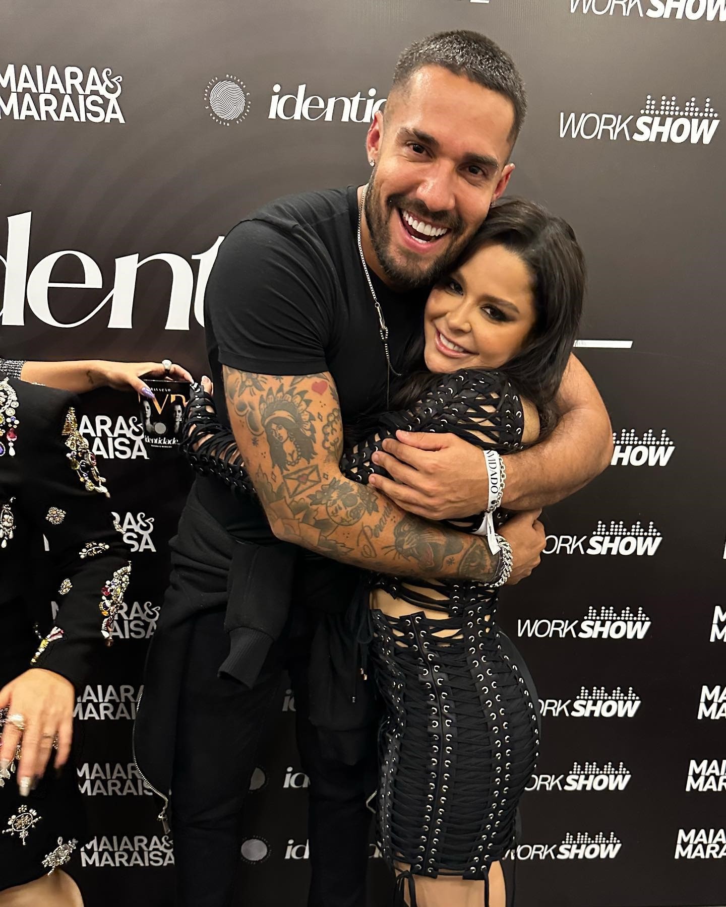 Ex-BBB Bil Araújo mostra novo carrão de luxo de R$ 1,2 milhão | Famosos ...