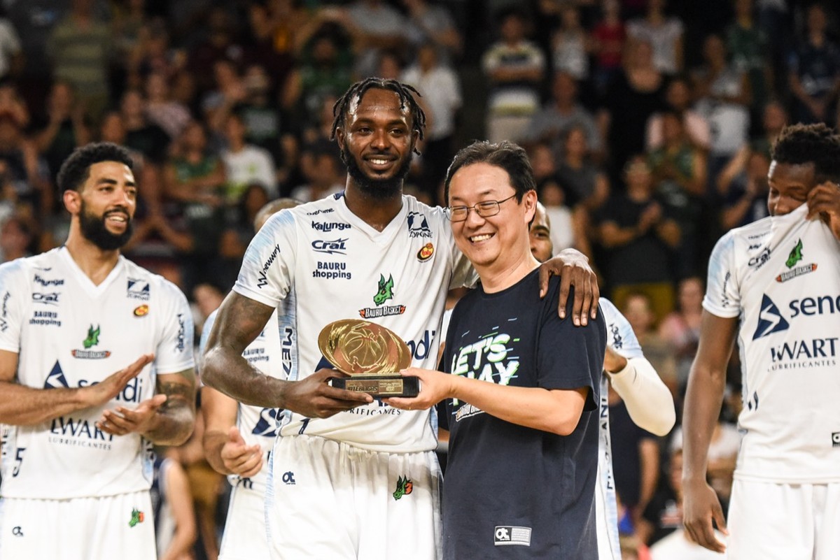 MVP do torneio Interligas, Nicky Wiggins, ala do Bauru, vive "ponto ...