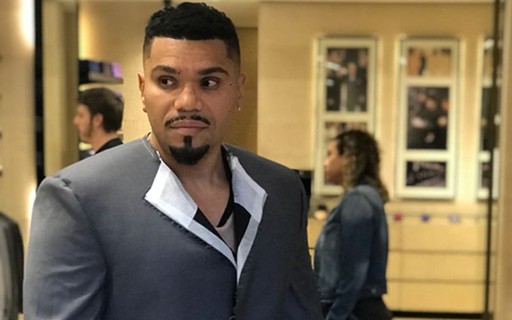 Naldo investe no visual e escolhe terno de estilista famoso para novo ...