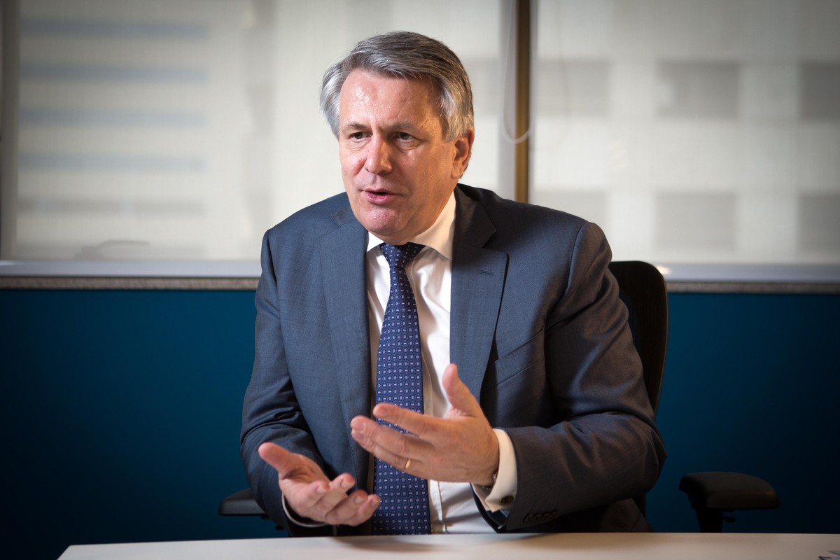 Diretor-presidente da Shell se prepara para deixar o cargo após nove ...