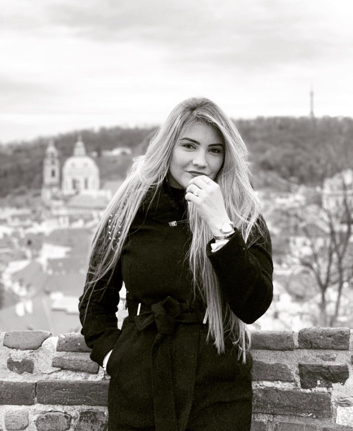 Sucesso na imprensa espanhola, saiba quem é administradora casada com ...